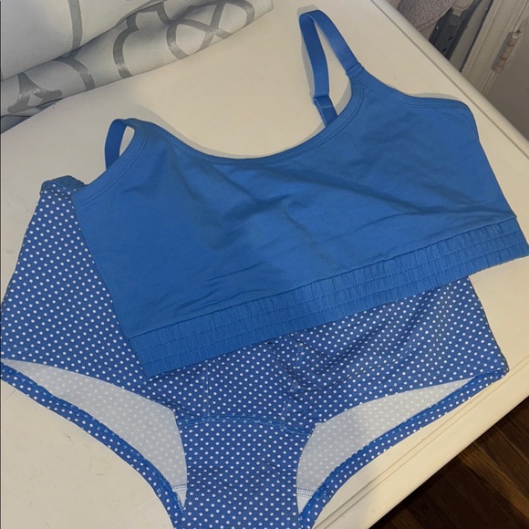 Colsie | Intimates & Sleepwear | Colsie Blue And White Polka Dot Bra ...
